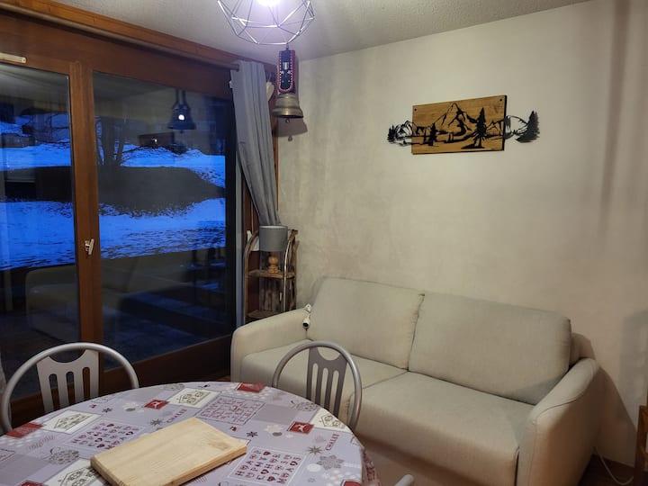 Appartement 4/6 Couchages Au Pied Des Pistes - Châtel