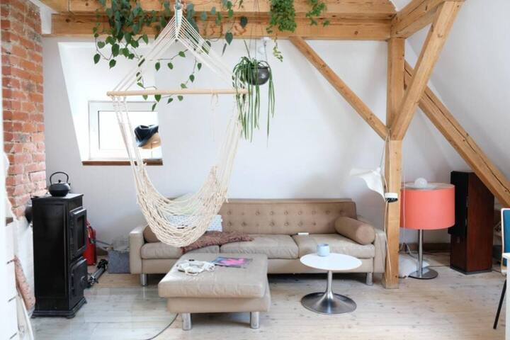 Lichtdurchflutetes Studio Mit Küche Und Bad - Taufkirchen