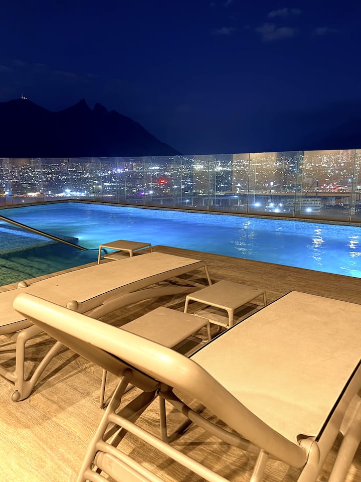 Confort Y Alberca Cerca De Fundidora Y Santa Lucia - Monterrey