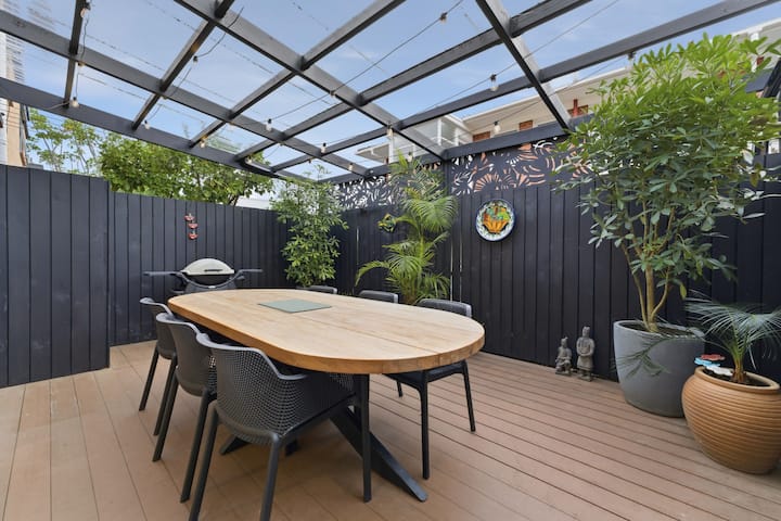 Coastal Calm In Browns Bay | Bbq, Balcony & Study - Auckland