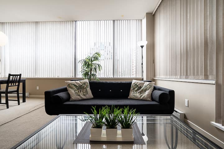 Central Vancouver Hideaway | 1bd/1ba - Vancouver