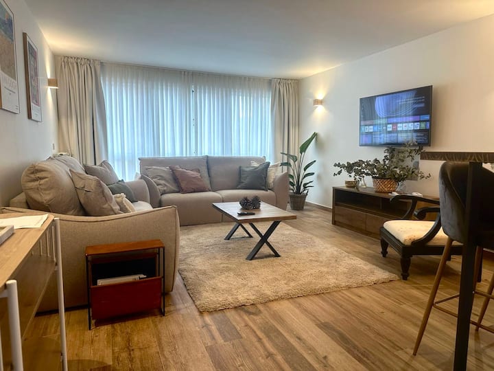 Acogedor Dúplex De Diseño En Comillas - Comillas