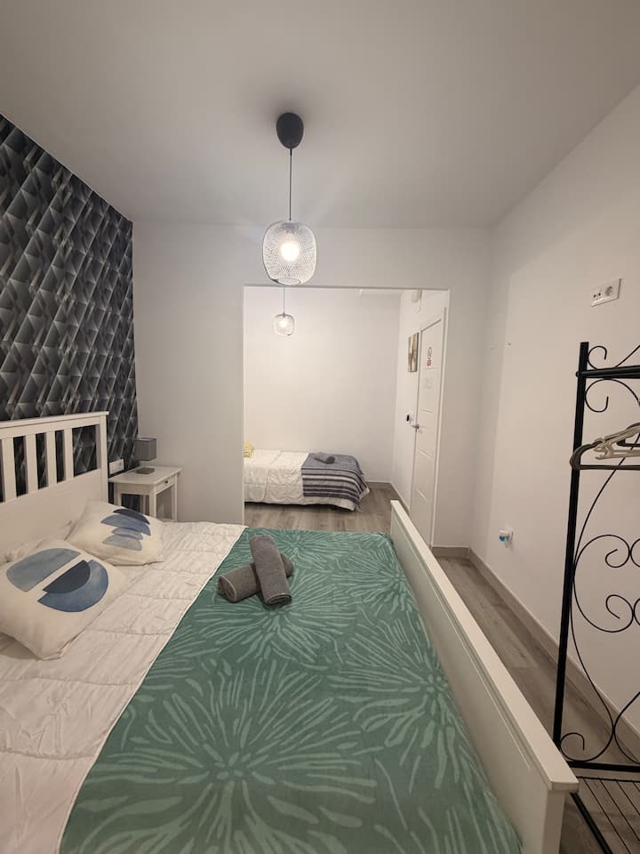 Habitación Triple Con Baño Privado Externo - Valencia