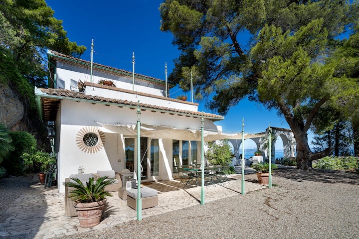 House Le Rocce + Private Beach - Italien