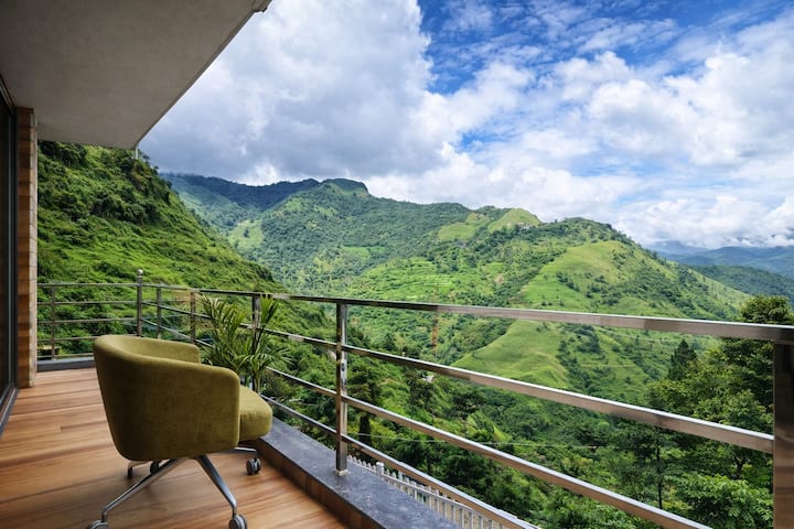 Mountain View Room|the Tranquil Hotel - Chakrata