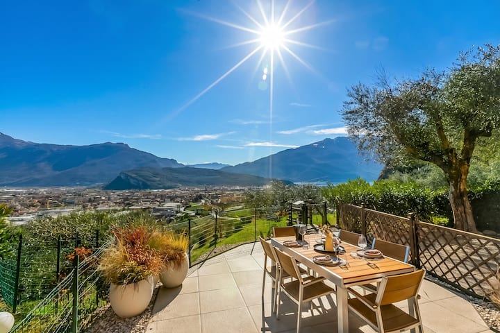 Bella Vista Apartment - By Happy Rentals - Riva del Garda