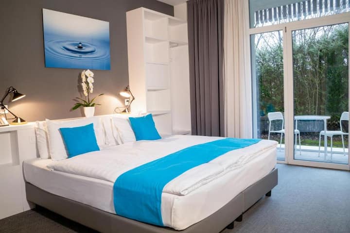 Chambre Double Avec Salle De Bain Privée - Yverdon-les-Bains