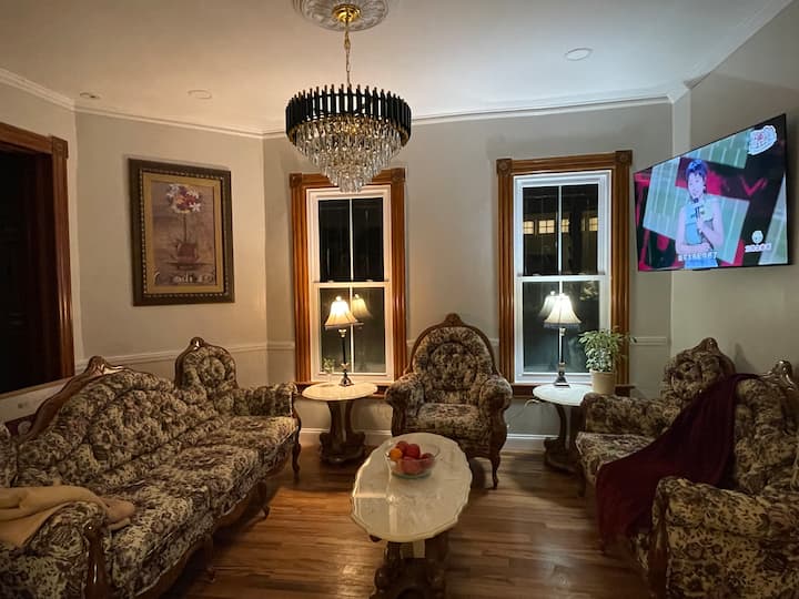 Elegant Victorian Dc Home Walk>metro/cua/basilica - Hyattsville, MD