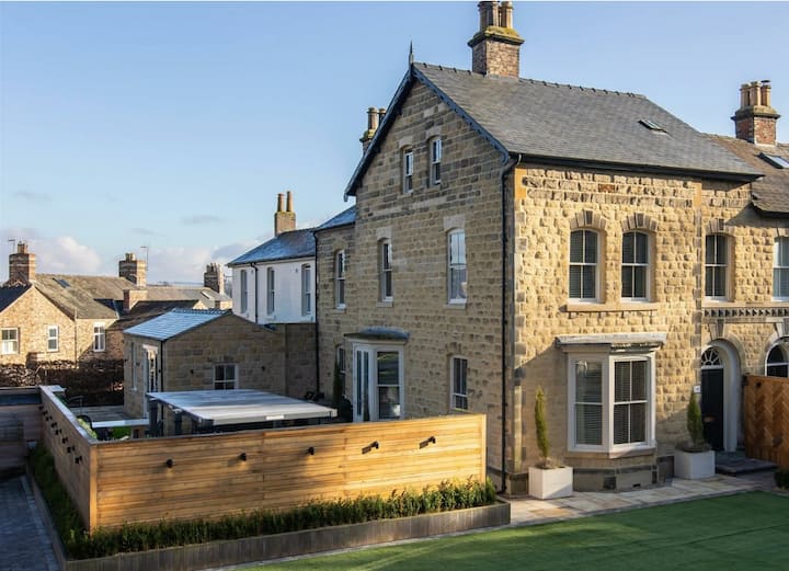Stunning Country Home With Hot Tub And Steam Room - Malton