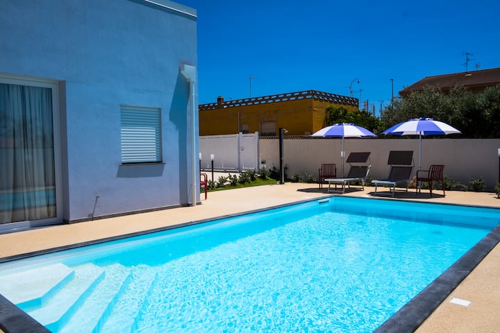 Villetta Indipendente Con Piscina Privata - Santa Croce Camerina