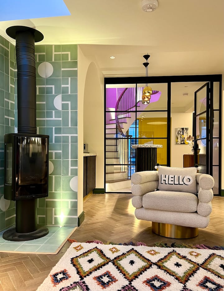 Chic Devon Designer Oasis With Hot Tub - Salcombe