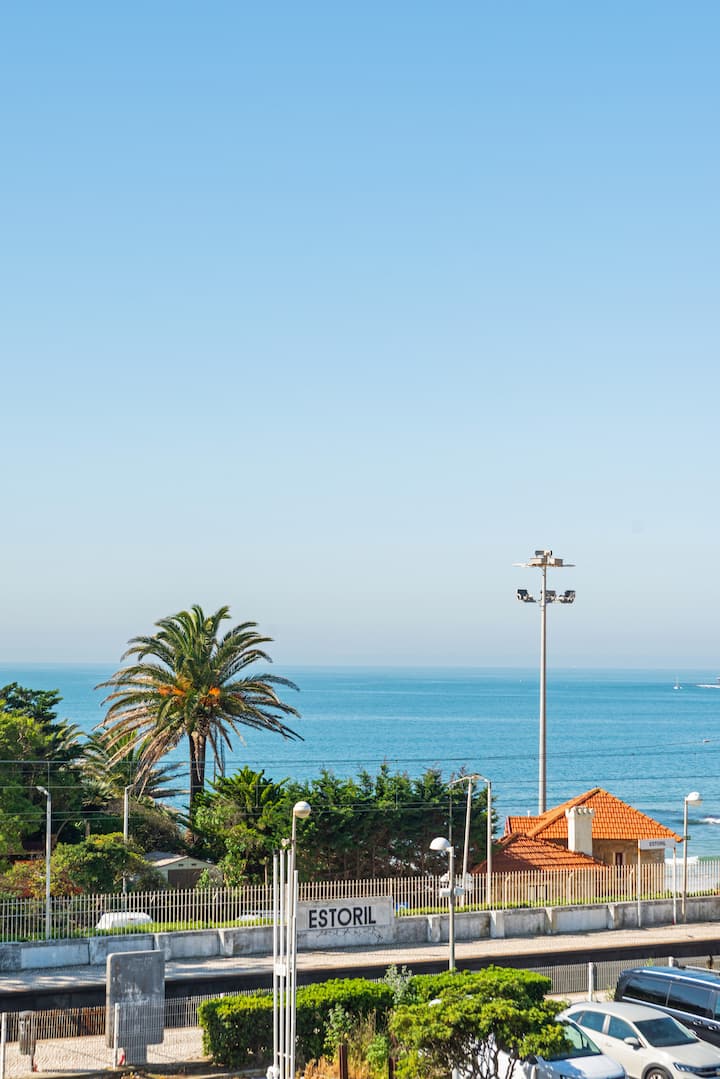Cascais Tamariz Sea View Apartment - Estoril