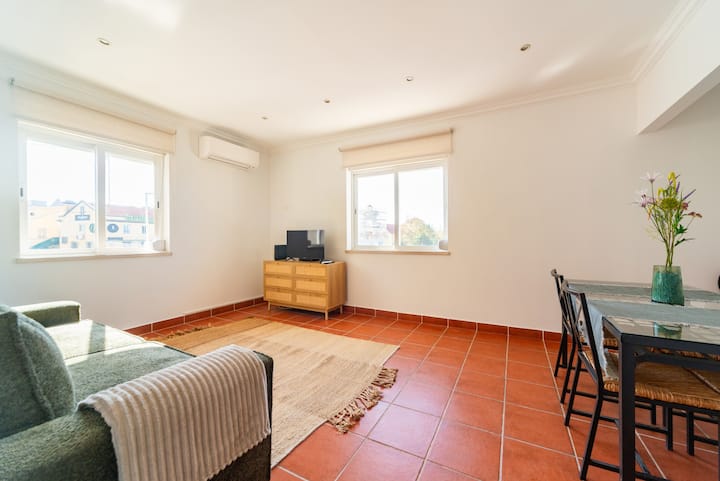 Cascais Tamariz Sea View Apartment - Cascais