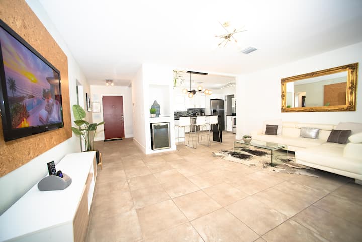 Luxury Home Mins Beach Top 10% In Hollywood Fl 4br - Hollywood, FL
