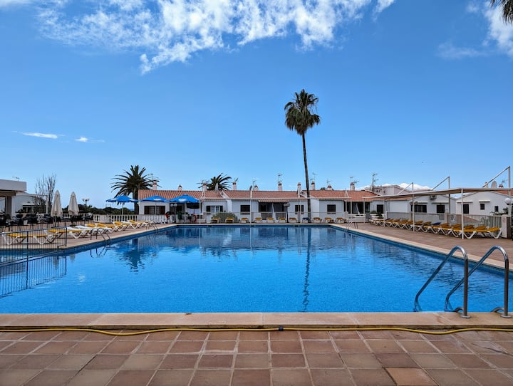 2 Ch. Appartement à Plage De Son Bou, San Jaime - Menorca