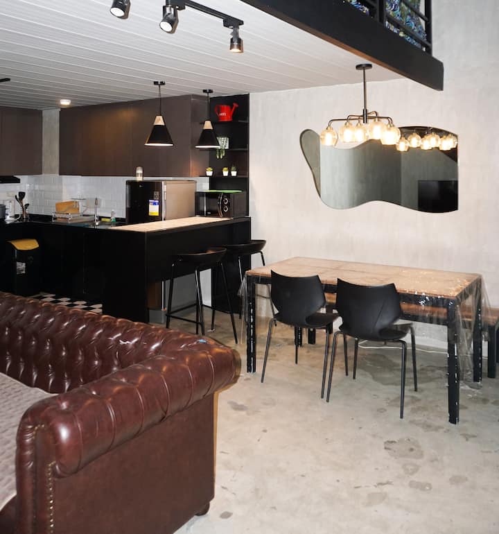 Spacious Loft Condo In Cebu City - Cebu