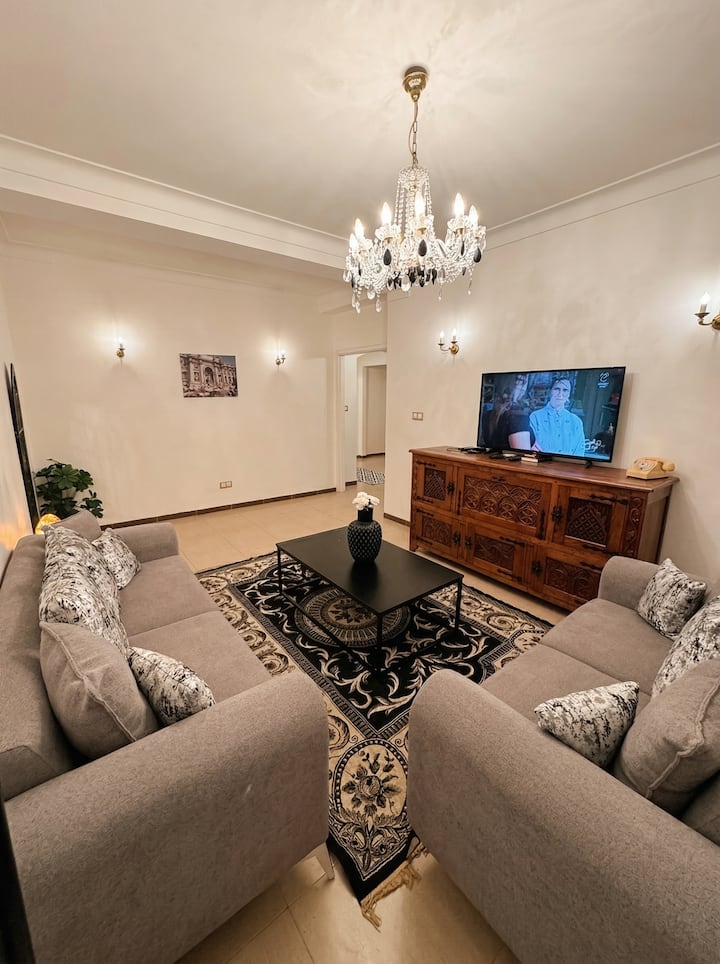 Le Velours | La Placette Hydra | Quartier Huppé - Alger