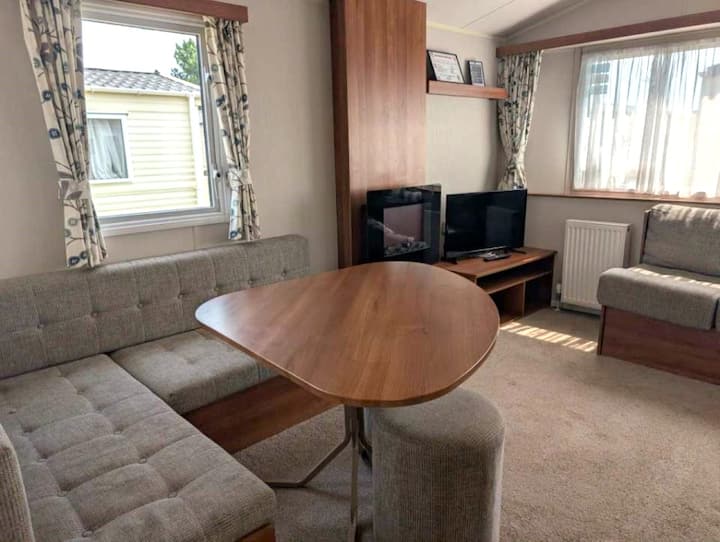 Seashell Cove - 2 Bedrooms Sleeps 6 - Dungeness