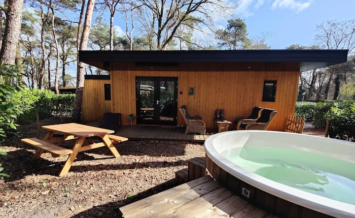 Boslodge Eekhoorn - Slagharen