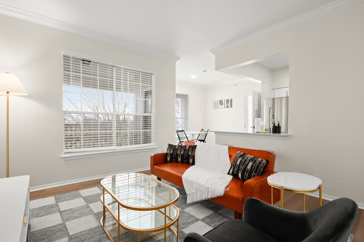 Stylish & Cozy Stay • Pool, Gym, Wi-fi - Round Rock