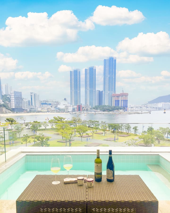 이터널 블루 선샤인[풀빌라][오션뷰][송도 케이블카] - Busan