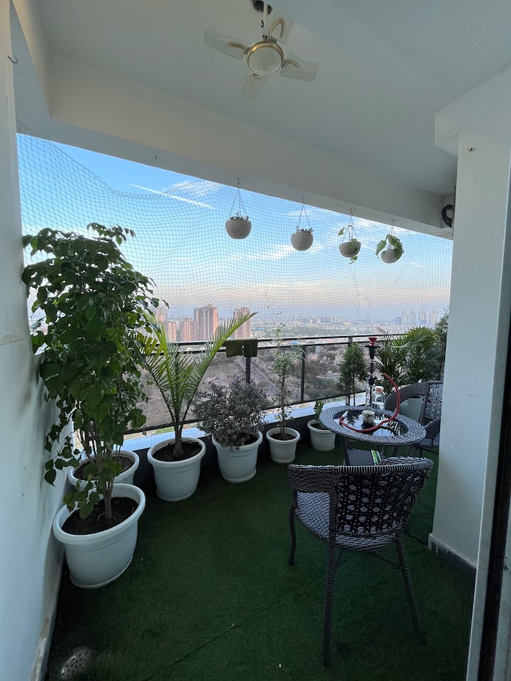 1-bhk On 18th Floor| Forrest House| Plaza At 106 - 