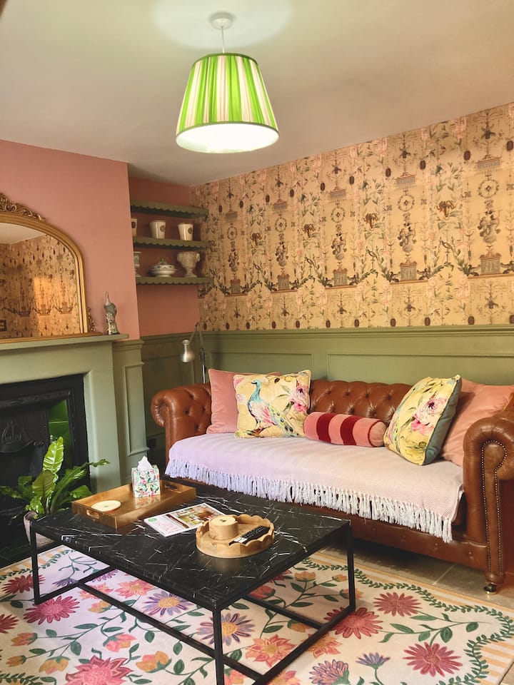 Walking Distance To Town - Pittville Garden Flat - Cheltenham