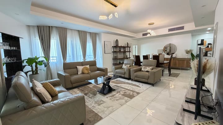 3 Bdr River View Apartment In River Towers, Gombe - Kinshasa