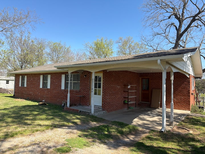 Lake Eufaula Getaway Private Home Peaceful & Cozy - Arrowhead State Park, Canadian