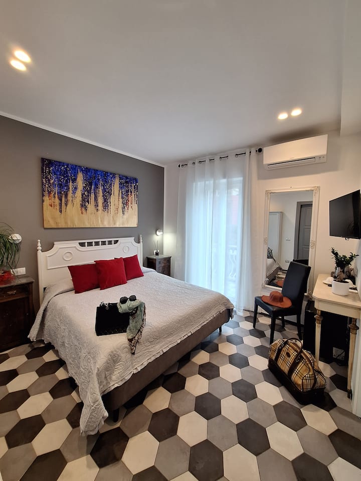 Centro Di Levanto Camera Matrimoniale Con Balcone - Levanto