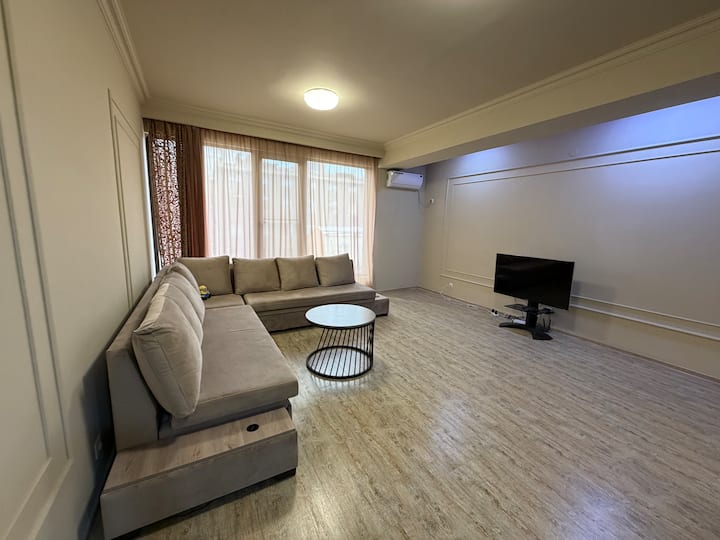 Prime Location Apartment Near Republic Square - Yerevan