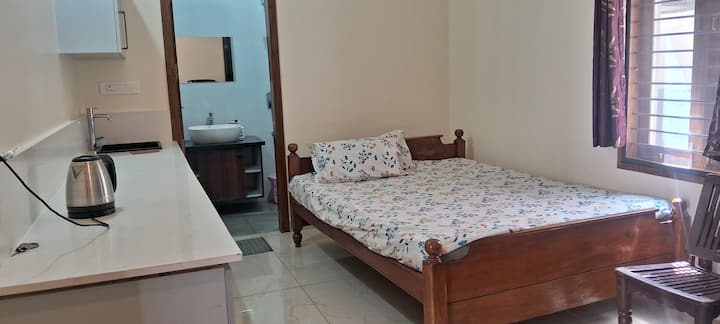 Studio Room In Gokulam - Mysuru