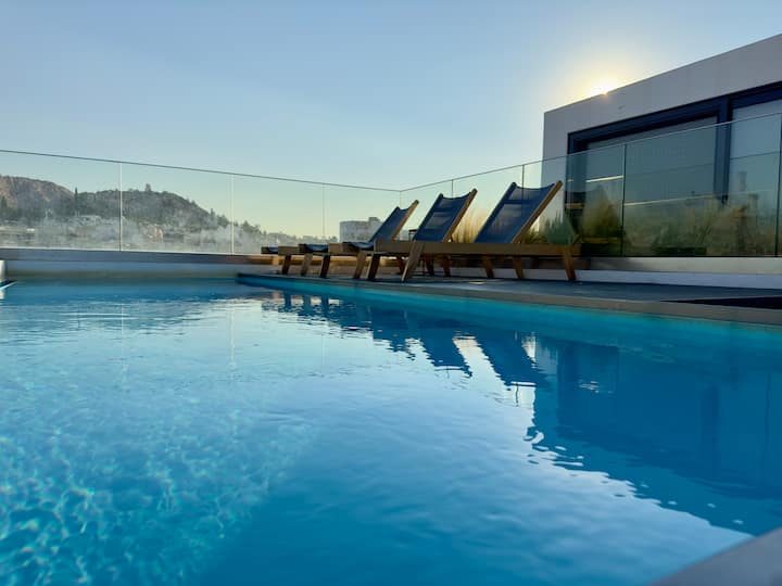 Tt Luxury Homes | Artemis – Shared Pool & Gym New - Athens