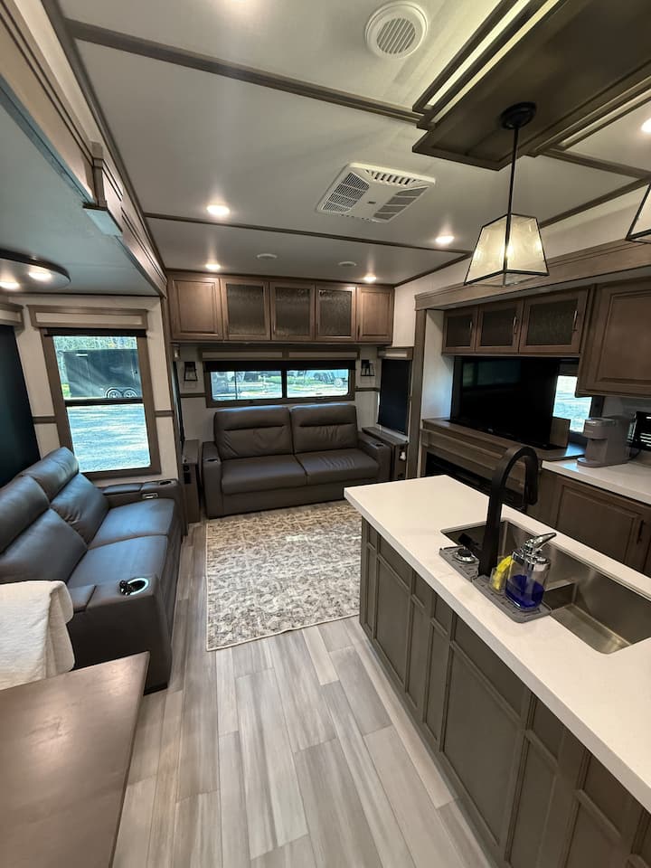 Luxury Rv In Biloxi Bay - 