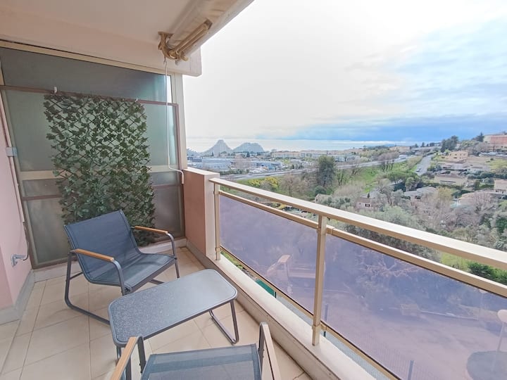 Studio Calme Vue Mer - Piscine & Climatisation - Villeneuve-Loubet
