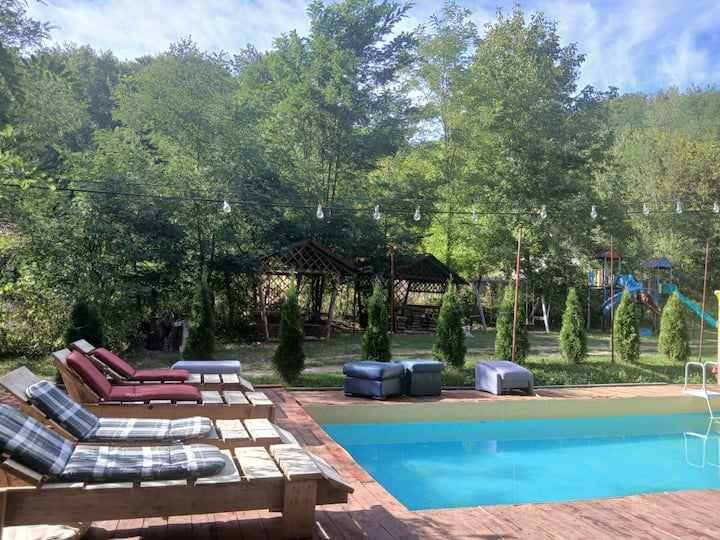 Cabană De îNchiriat Cu Ciubăr - Bughea de Jos