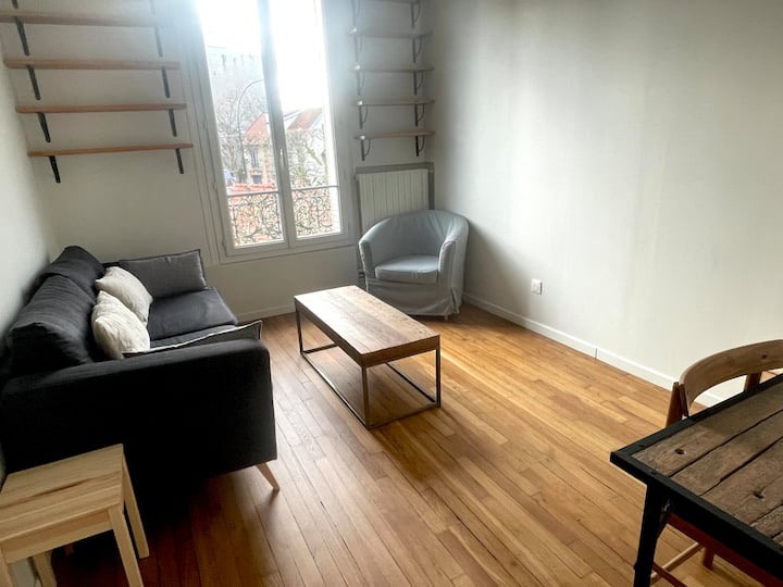 2 Pièces Lumineux à 2 Pas De La Défense - La Garenne-Colombes