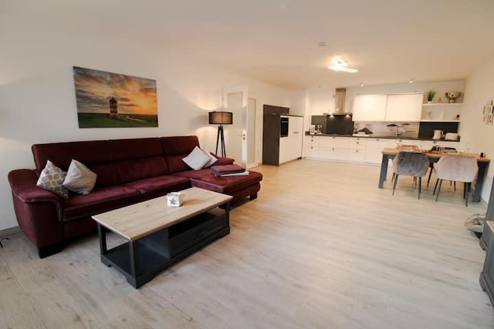 Deichliebe In Pilsum (Greetsiel) - Greetsiel