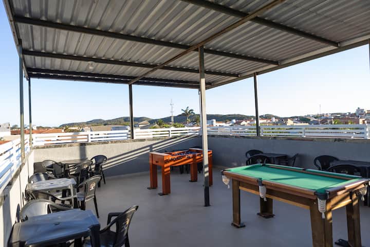 Perto Da Praia Do Peró - Suíte C/ Cozinha- Garagem - Cabo Frio