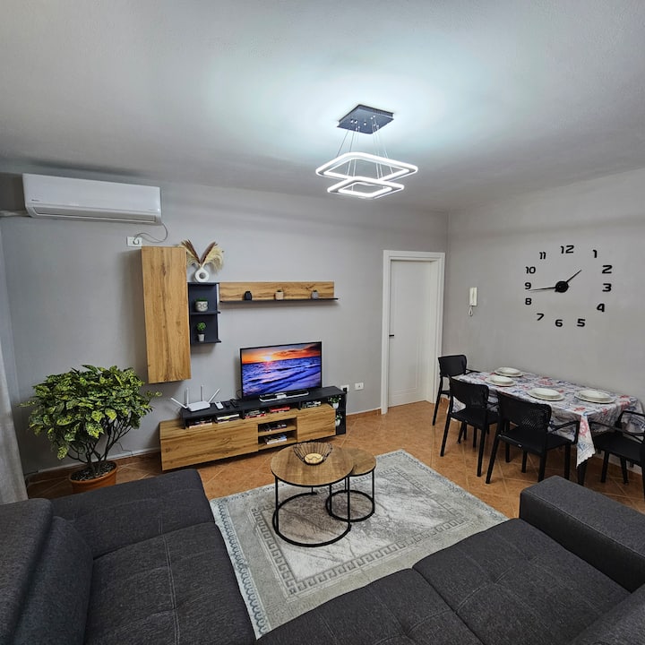 Leora Sunset Apartment-balcony, 250m From Beach - Qerret