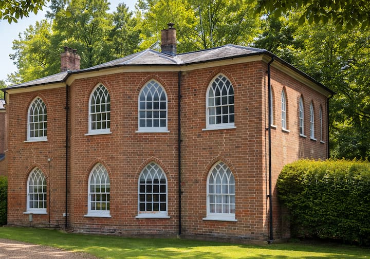 Lion House By Abbey House Stays - Saffron Walden
