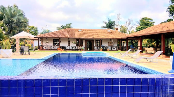 Estate Where Luxury Meets Rustic Charm. - Bucaramanga
