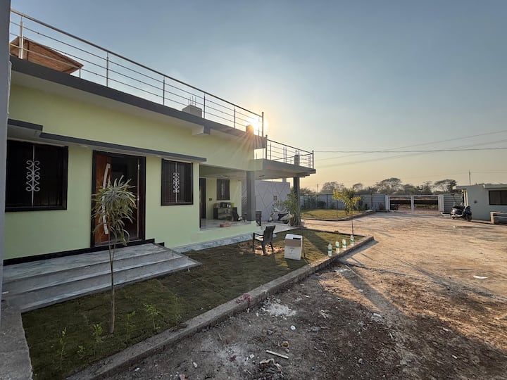 Rama Valley Farmhouse 
#Lavish 2bhk Villa 
#Garden - Durg