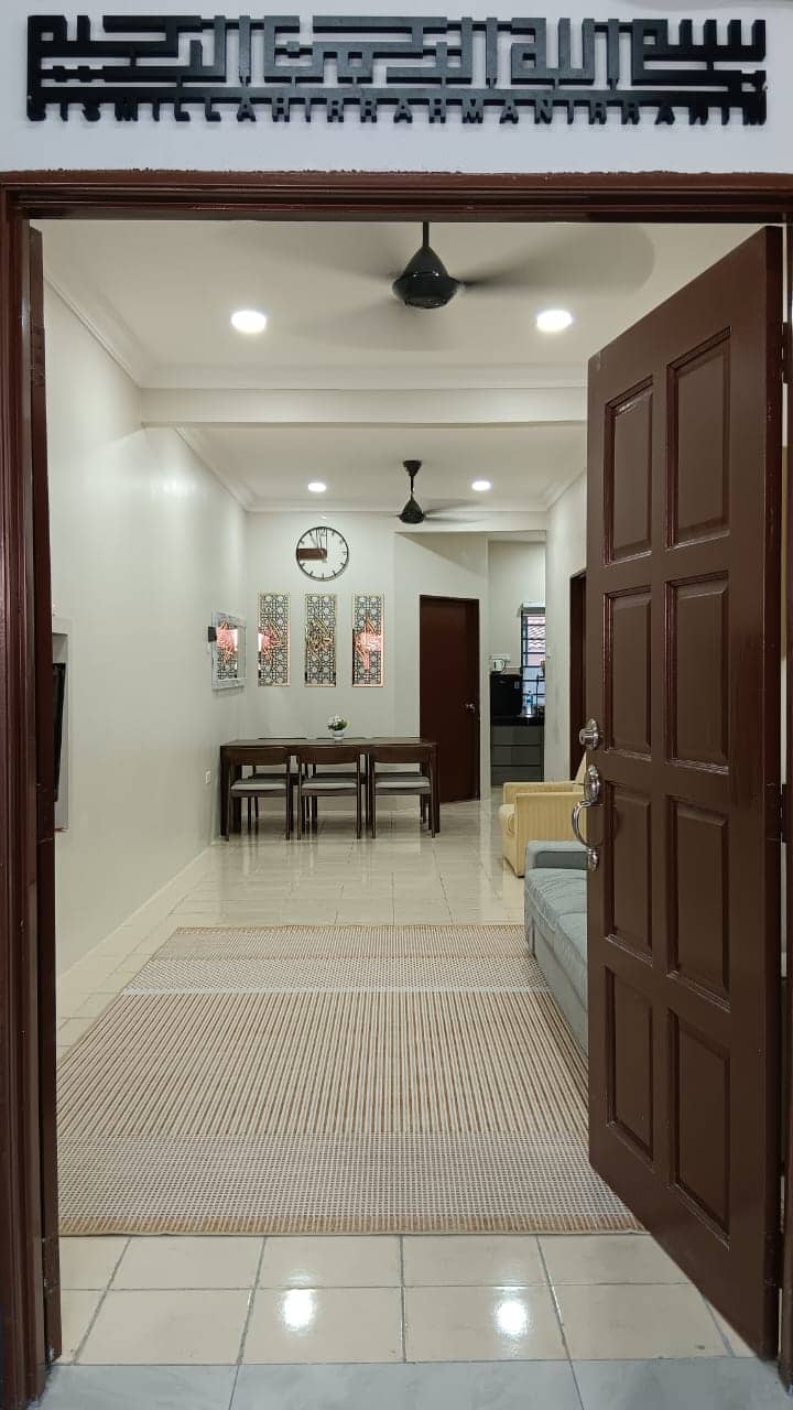 Tenang Retreat Pd-3br Teluk Kemang & Politeknik - Teluk Kemang