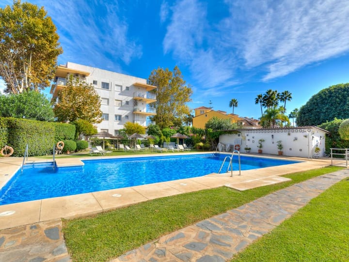 Beachside Apt Río Verde | Walk To Banús - Marbella