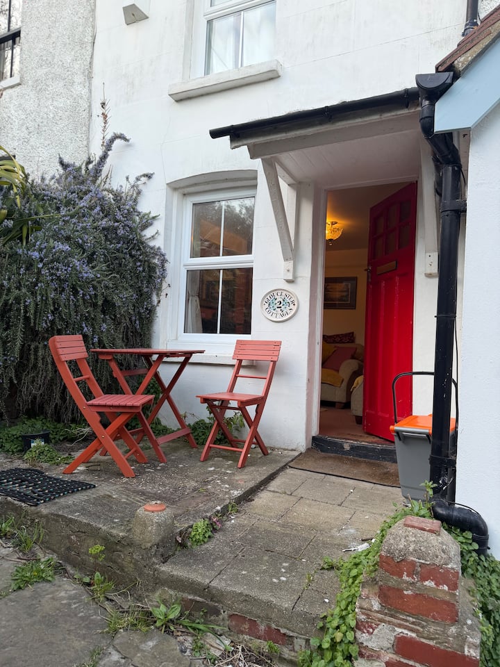 Cosy Old Town Cottage Walk To Sea Hidden Gem - Hastings, UK