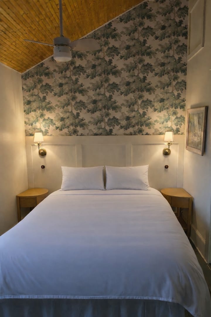 The Laurel Cabin - Fall Creek Falls, TN