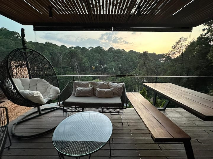 Casa De Lujo En Avándaro Con Vista Al Bosque - Valle de Bravo