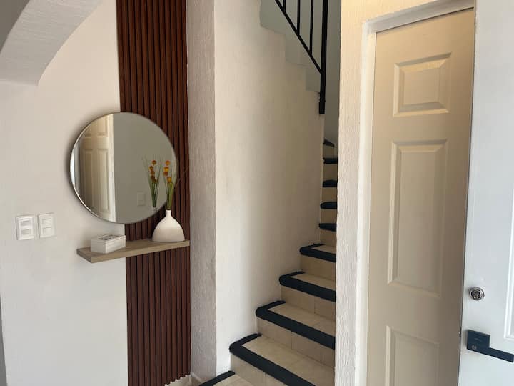 Tula Cancun: Refugio Paz En Villa Marino. A/c, 3br - Cancún
