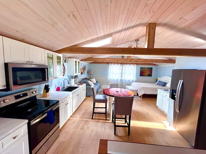 Large Detached Studio Near Cmac, Lake Access - Canandaigua, NY